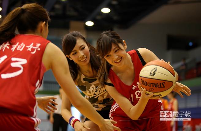 籃球美麗對決 Lamigirls尬女主播 - 體育 - 中時