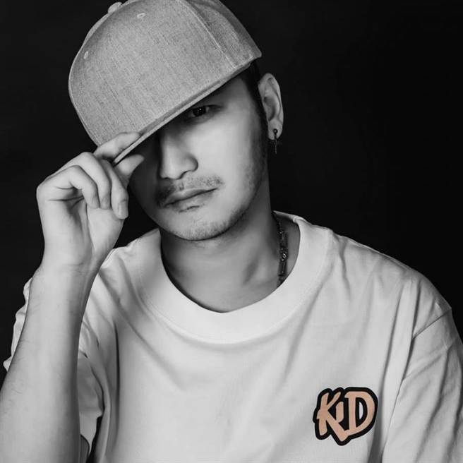 KID打網路戰 二阿姨成捍衛戰士 - 娛樂 - 中時