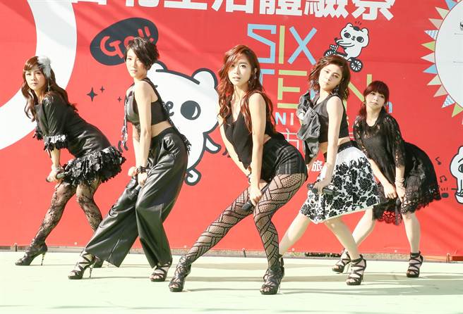 Popu Lady 出席Taipei Walker生日快樂演唱會 - 娛樂 - 中時