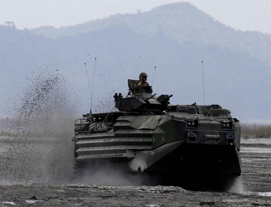 日本採購30輛AAV-7兩棲突擊車 - 軍事 - 中時新聞網
