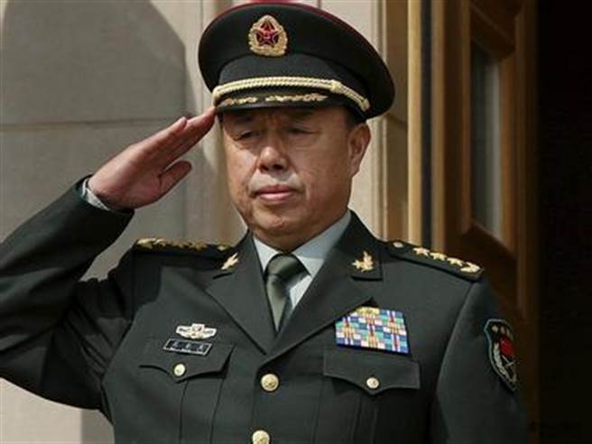 中共中央軍委副主席范長龍視察南沙島礁 - 兩岸 - 中時