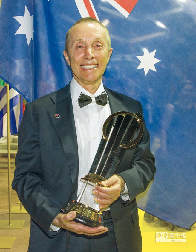 難民之子 澳洲Moose Enterprise董事長Manny Stul 榮獲2016《安永世界企業家大獎》 - 產業特刊 - 工商時報