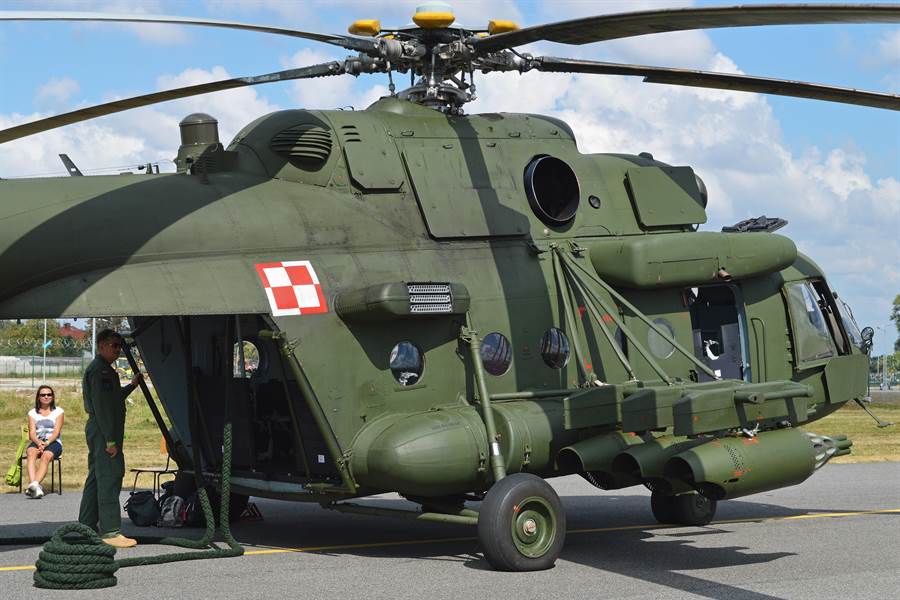 巴國Mi-17直昇機被塔利班俘獲 - 軍事 - 中時電子報