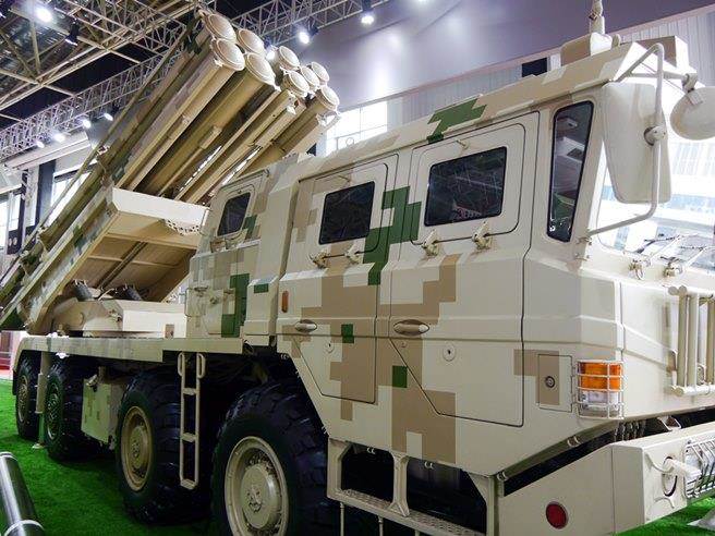 陸確定裝備AR3火箭炮 可精確打擊台機場 - 軍事 - 中時新聞網