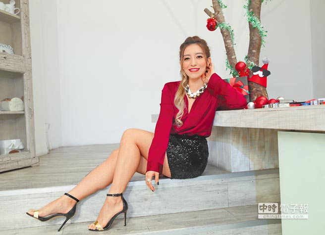 靠姊支持走出喪母憂鬱症 Lara蛻變 小女生拚當女強人 - 娛樂 - 中國時報