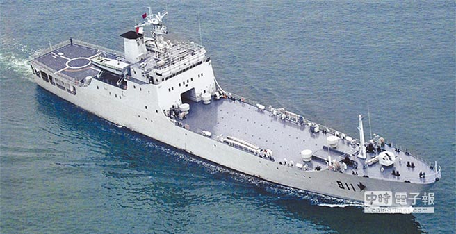 因應台海變局 陸建4萬噸兩棲艦 - 焦點新聞 - 旺報