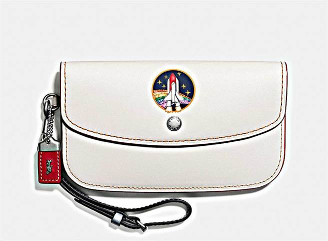 REXY 恐龍俏皮回歸！SPACE 限量系列讓你登上太空 實現宇宙漫遊夢想 - 潮流 - 樂時尚