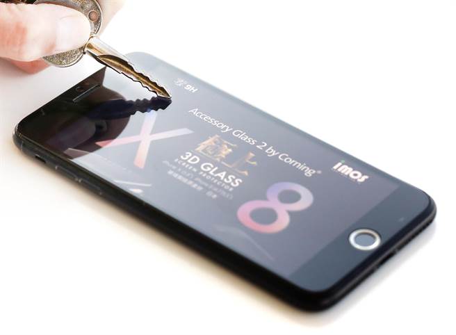 就是不怕刮imos推iPhone 8／iPhone X康寧玻璃保護貼 - 科技 - 中時新聞網
