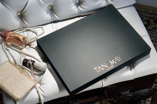 重現法式優雅！TAN MAY典藏珍稀羊絨披肩美得移不開眼 - 潮流 - 樂時尚