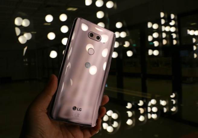 機賞LG V30＋ 官方預告12月中下旬可望上市 - 科技 - 中時新聞網