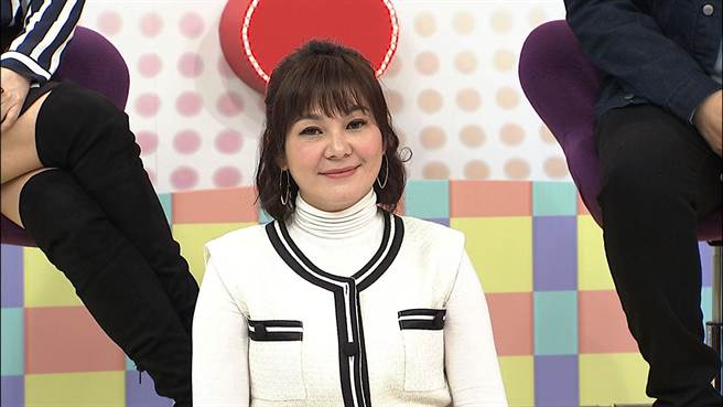 Vicky幫老公屈中恆助「性」差點把廚房燒掉 - 娛樂 - 中時