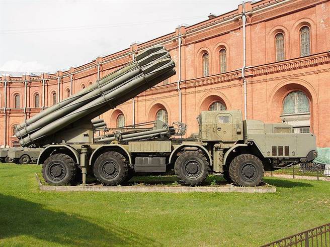 敵軍剋星！多管火箭發射的無人偵察機 中俄攜手研製 - 軍事 - 中時新聞網