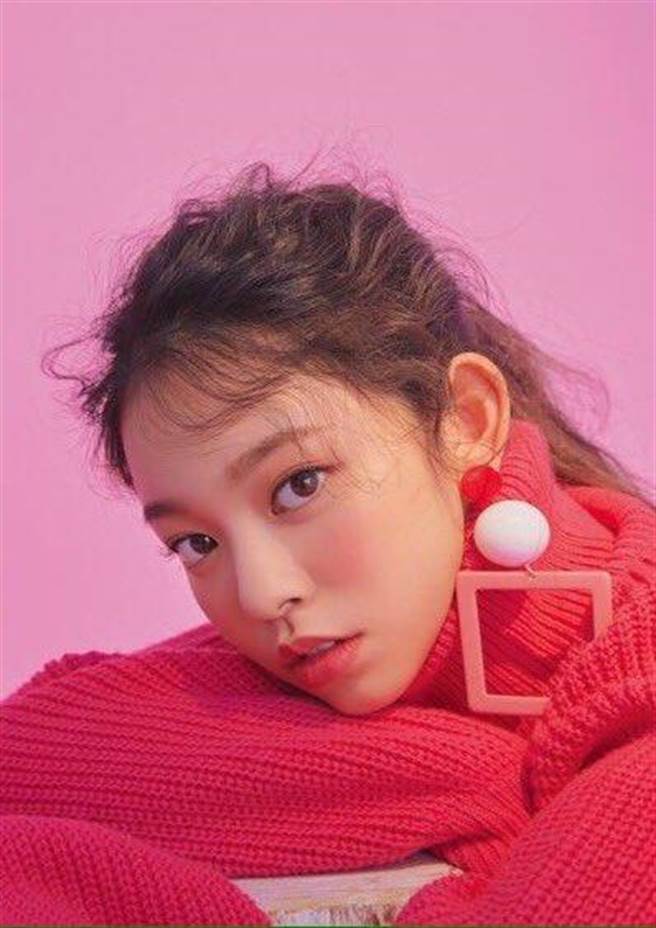 台灣之光似伴舞！Linlin在韓出道鏡頭少 - 名人 - 樂時尚