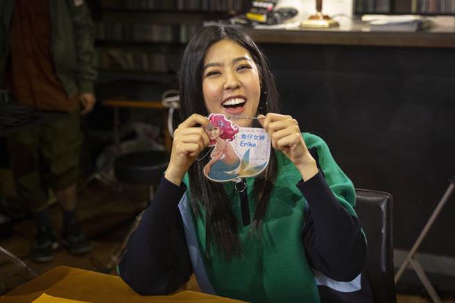 Erika首辦個唱哽噎落淚 自揭曾不想當歌手 - 娛樂 - 中時