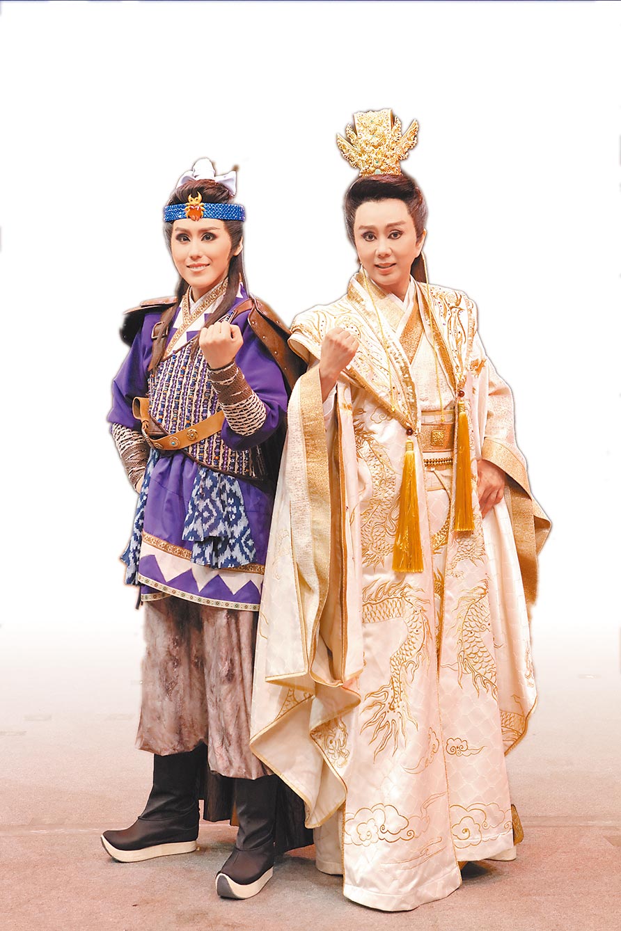 The Holy Pearl Wallpaper