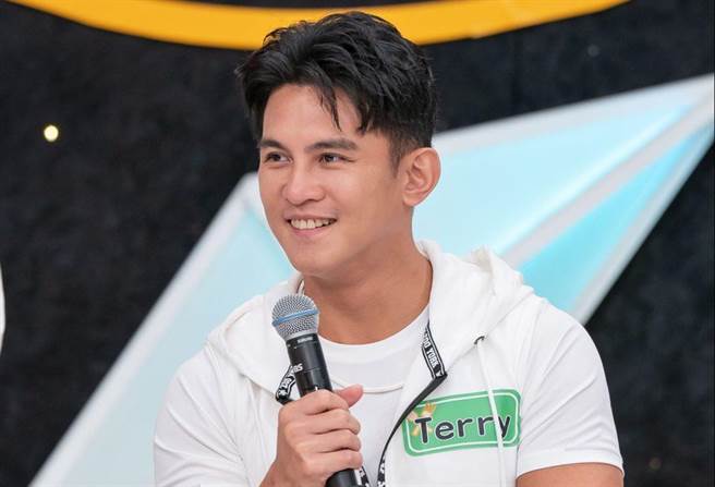 分享婚姻保鮮秘訣 Terry曝為愛妻羅美玲做這些事 - 娛樂 - 中時