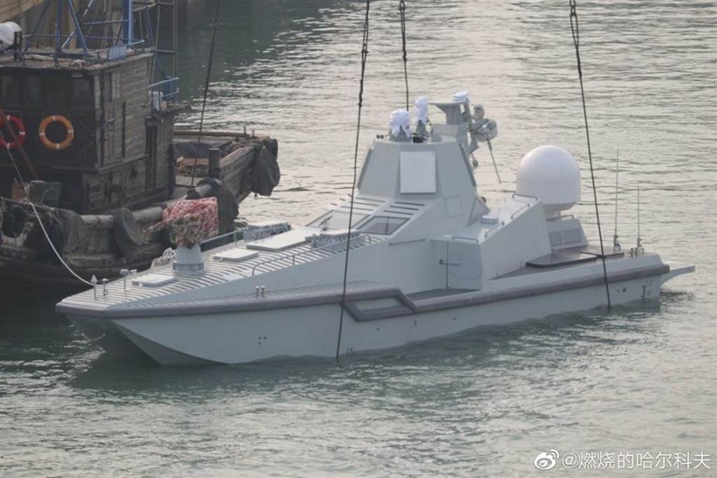 大陸超小無人神盾艦 開始海上試驗 - 軍事 - 中時新聞網