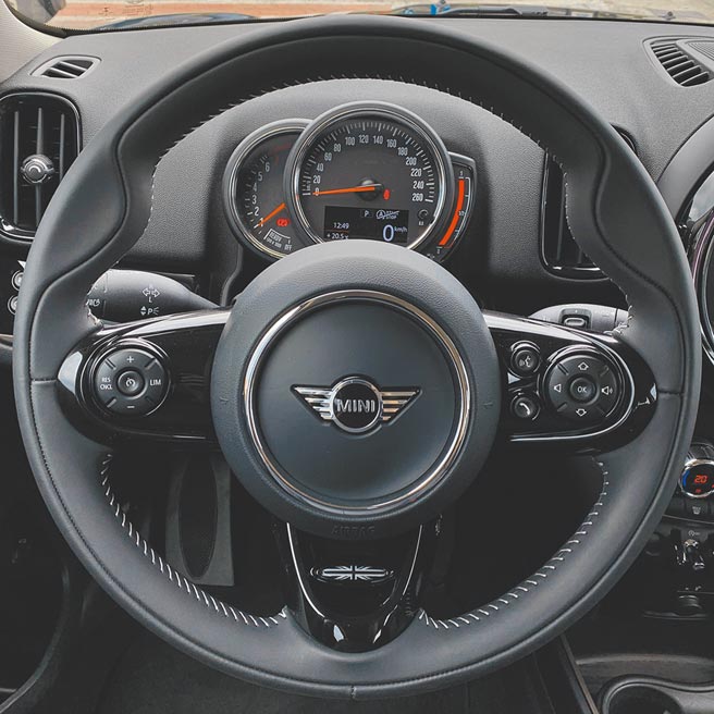 MINI Cooper FUN大樂趣 - 時事 - 中國時報