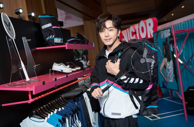 VICTOR 2020 快閃店啟動！坤達率性詮釋運動時尚 - 潮流 - 時尚