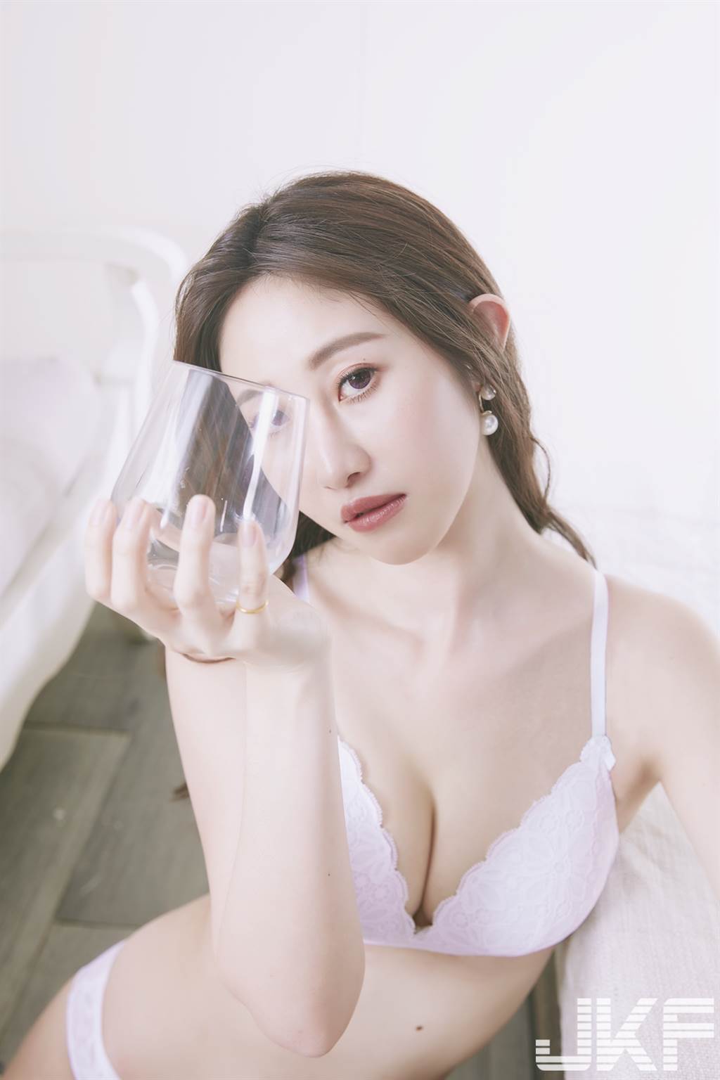 越深入探索越難以自拔！JKF Queens 楊蕾蕾 - 雜誌 - 網推