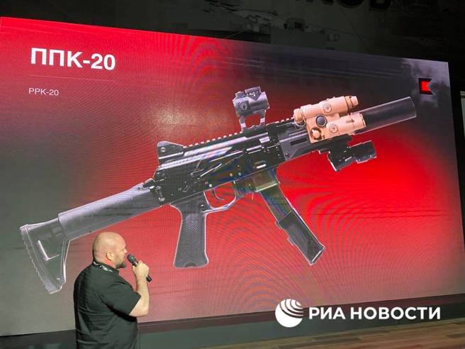 俄國著名槍廠AK集團 展示新一代衝鋒槍PPK-20 - 軍事 - 中時新聞網