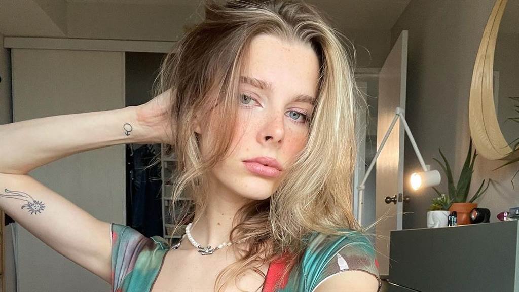 超兇辣模不穿內衣熱舞 上下跳動解放雙球引百萬人暴動 - 娛樂 - 中時新聞網