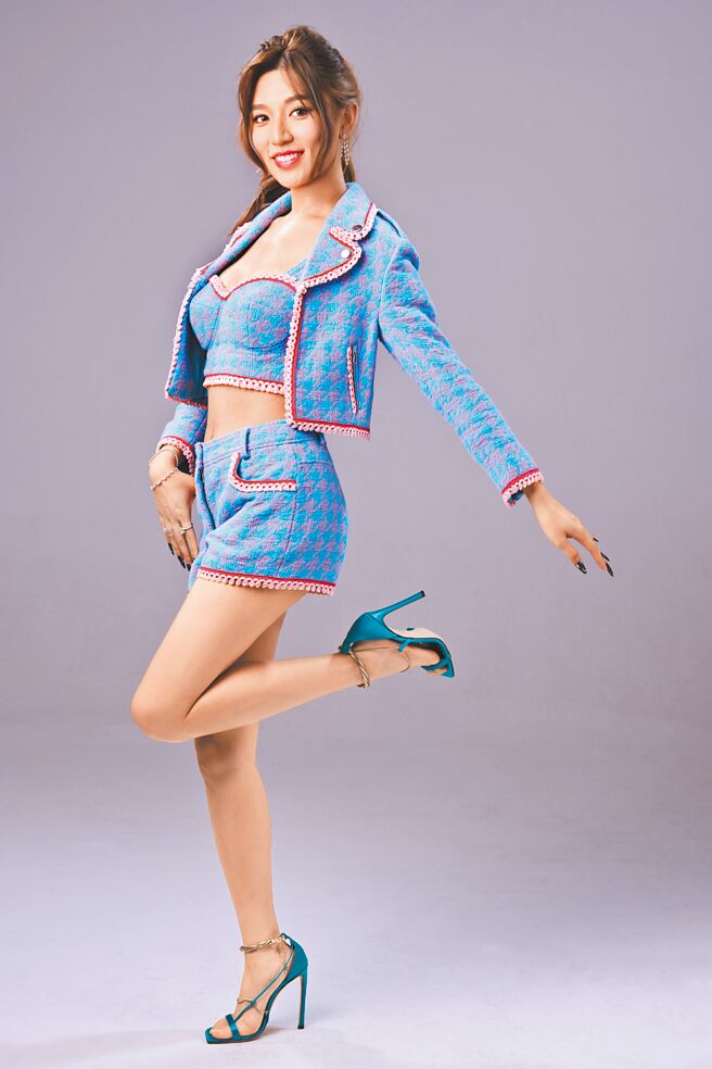 Haezee金曲拚出時尚路 - 時尚消費 - 中國時報