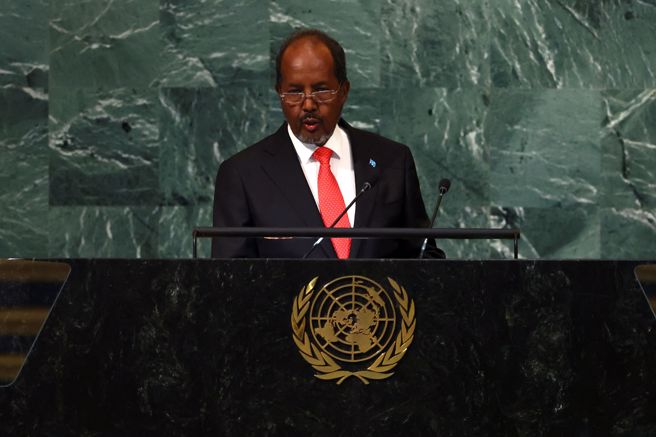 索馬利亞首都汽車炸彈攻擊 至少百人死300傷 - 國際 - 中央社