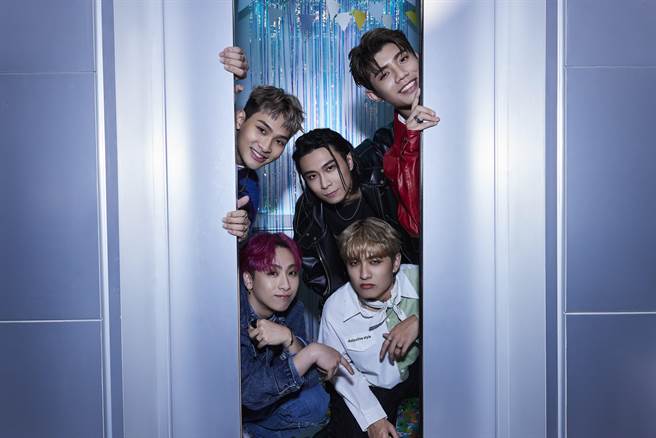 FEniX成員分享失戀經驗 MAX自爆心目中的女神是她 - 娛樂 - 中時