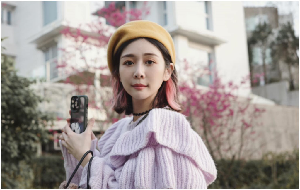 Albee錄影到一半淚崩 痛訴主持女星1行為「故意的」 - 娛樂 - 中時新聞網