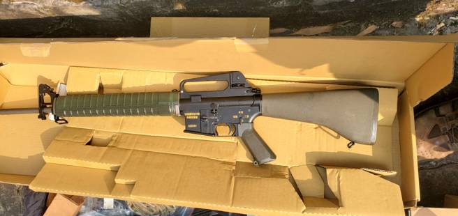 桃園警查黑道驚見國軍步槍「65-K2」？軍方：徹查中 - 政治 - 中時