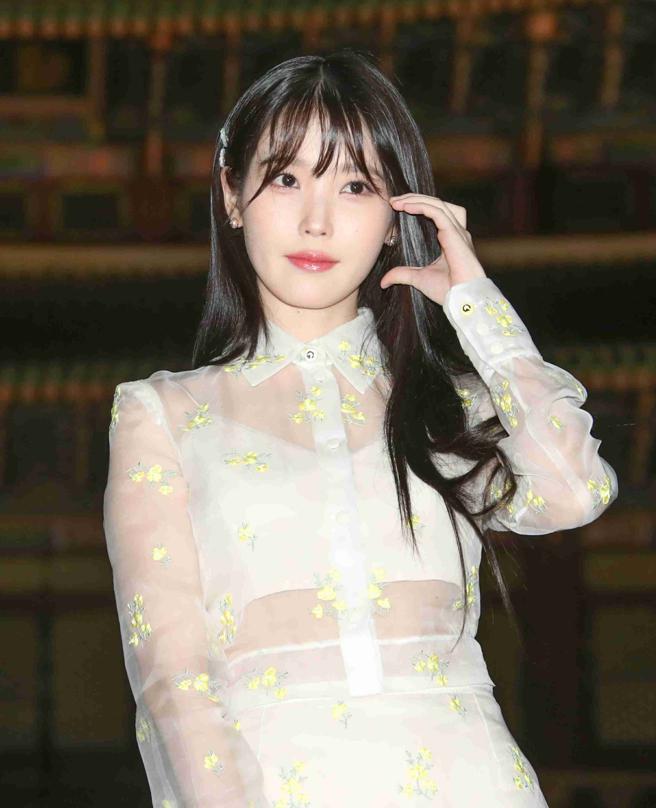 IU透視艷驚景福宮 Gucci早春格雷女過於性感 - 娛樂 - 中時