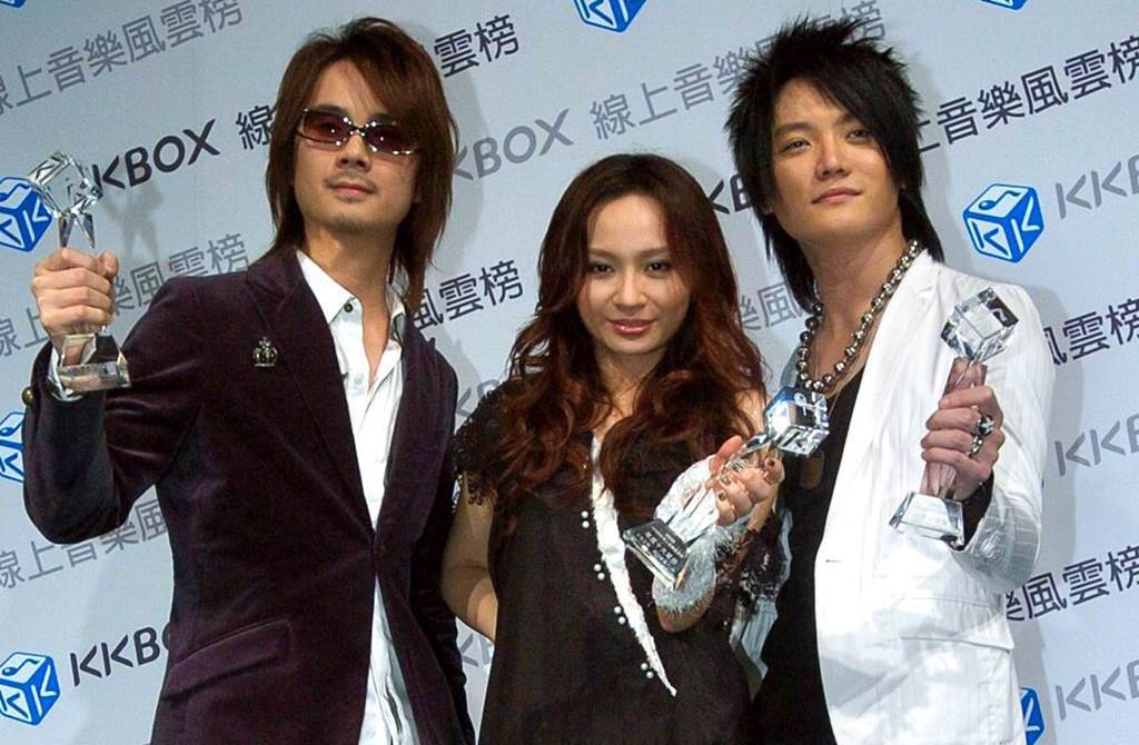 F.I.R.前主唱、恩師對簿公堂 團長陳建寧親發聲回應了 - 娛樂 - 中時