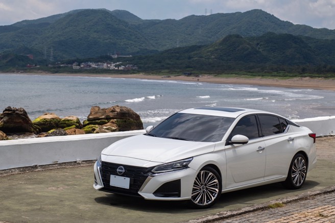 展现日产旗舰传奇定位 ALTIMA进化升级 - 生活 - 中时新闻网