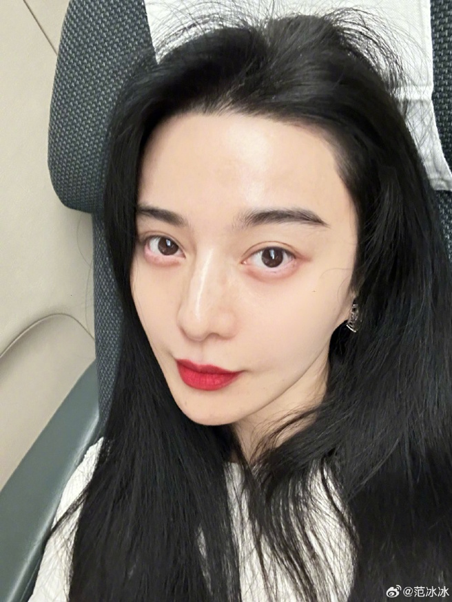 范冰冰公開42歲真實樣貌 關鍵字網暴動：影后駕到 - 娛樂 - 中時新聞網