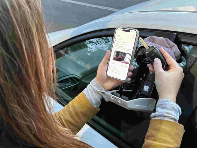 Uber澳洲推出共享與共乘服務 F1賽車手熱情響應 - 生活 - 中時