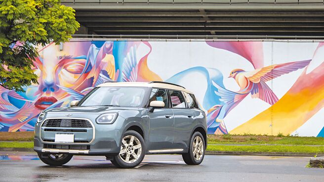 MINI Countryman C顛覆想像 - 時尚消費 - 中國時報