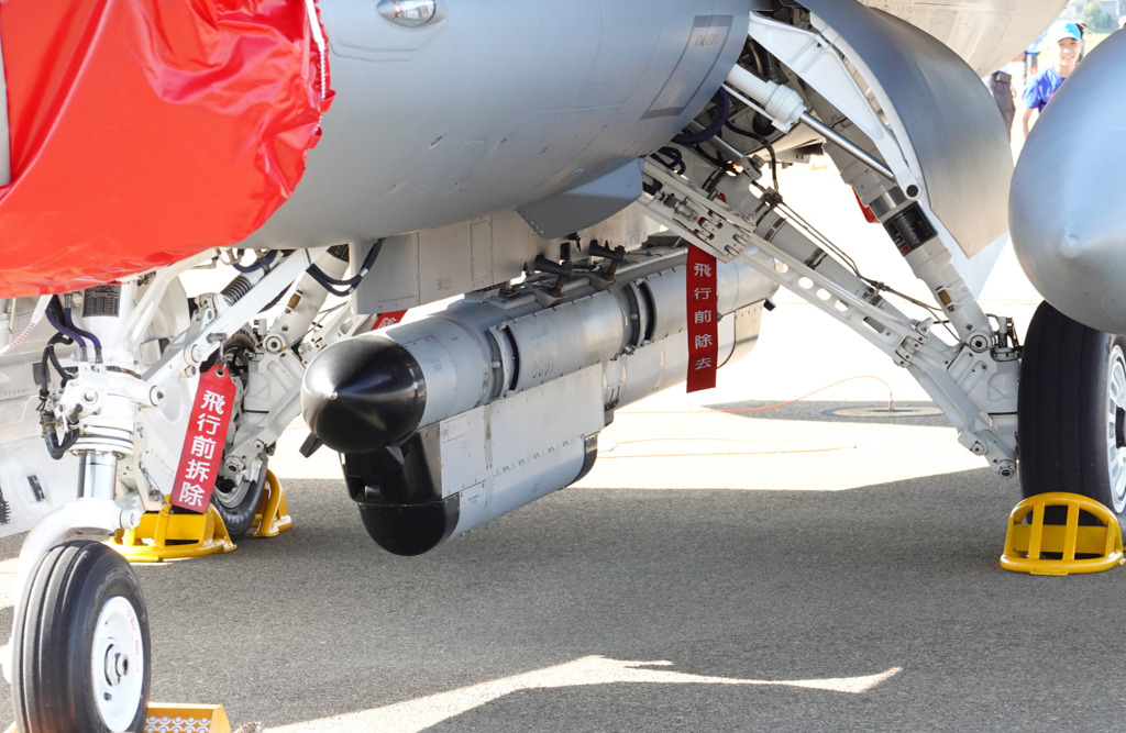 台軍F16V鎖定演習共軍轟6K殲16 陸軍事博主：太囂張了 - 兩岸 - 中時新聞網