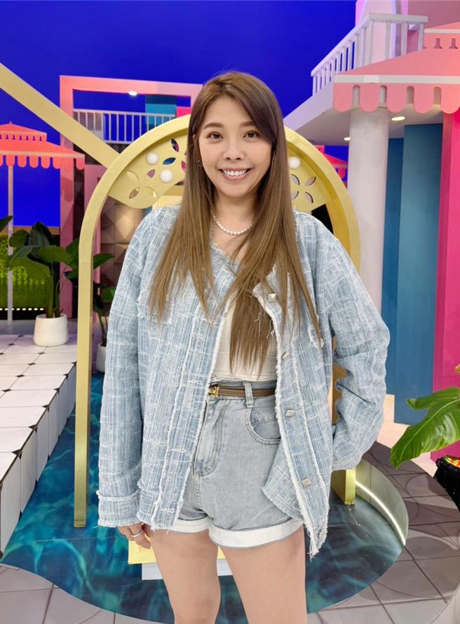 Mei嫁阿弟「存款只剩3塊」 女兒住院借錢被酸：演藝圈不是很好賺？ - 娛樂 - 中時