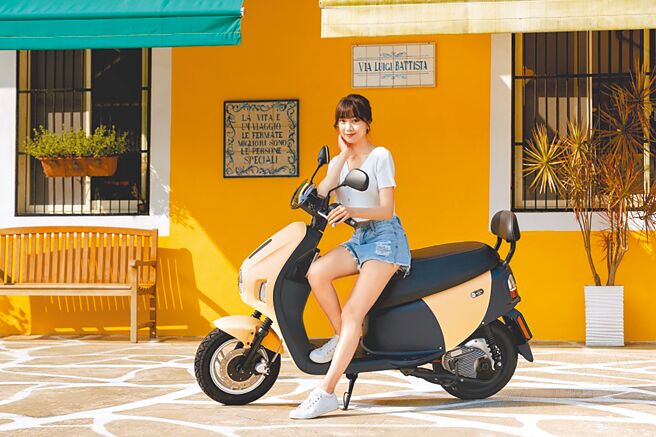 eMOVING祭最低199資費 - 時尚消費 - 中國時報