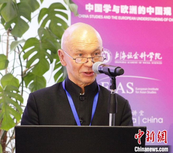 中新社東西問》對中國的看法不能停留在過去（顧愛樂） - 海納百川 - 言論