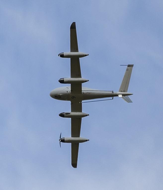 具垂直起降能力！英新型无人机Transwing首飞 展应用潜力 - 军事 - 中时新闻网