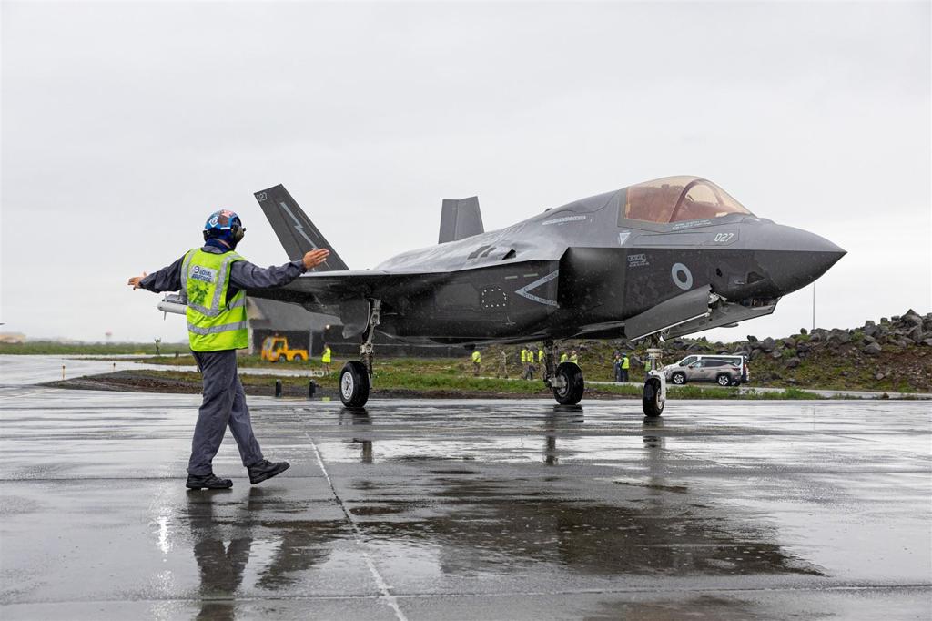英F-35B首赴冰島空中警戒 嚇阻俄威脅 - 軍事 - 中時新聞網