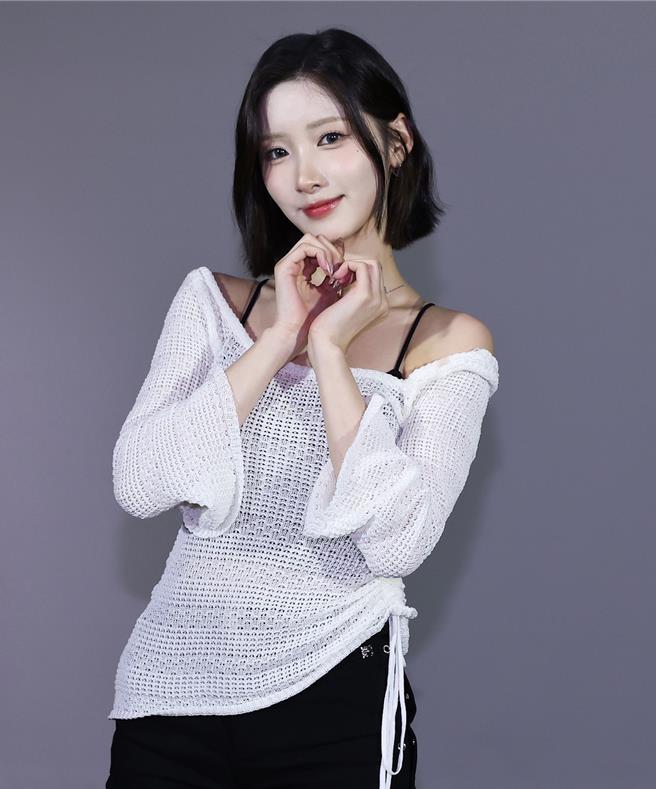 專訪／韓團PURPLE KISS初舞台零粉絲 出道3年辦世巡被歡呼聲震撼 - 娛樂 - 中時