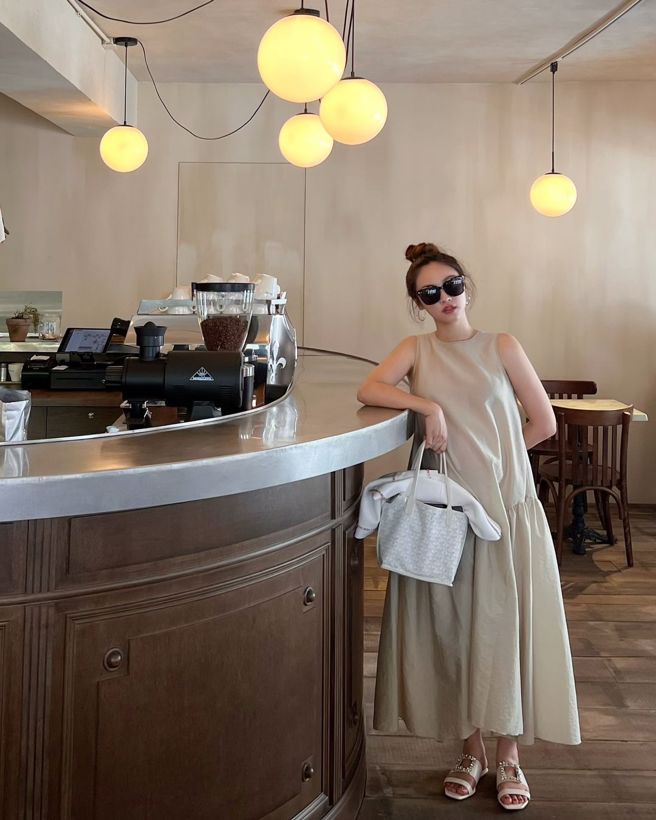 Sandy挺9個月孕肚絕美現身咖啡廳 親回應預產期 - 娛樂 - 中時新聞網