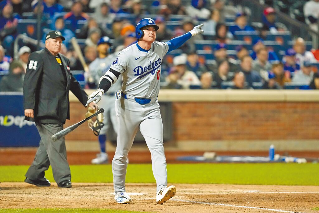 MLB》大谷驚天3分炮 道奇G3完封大都會 - 運動天地 - 中國時報