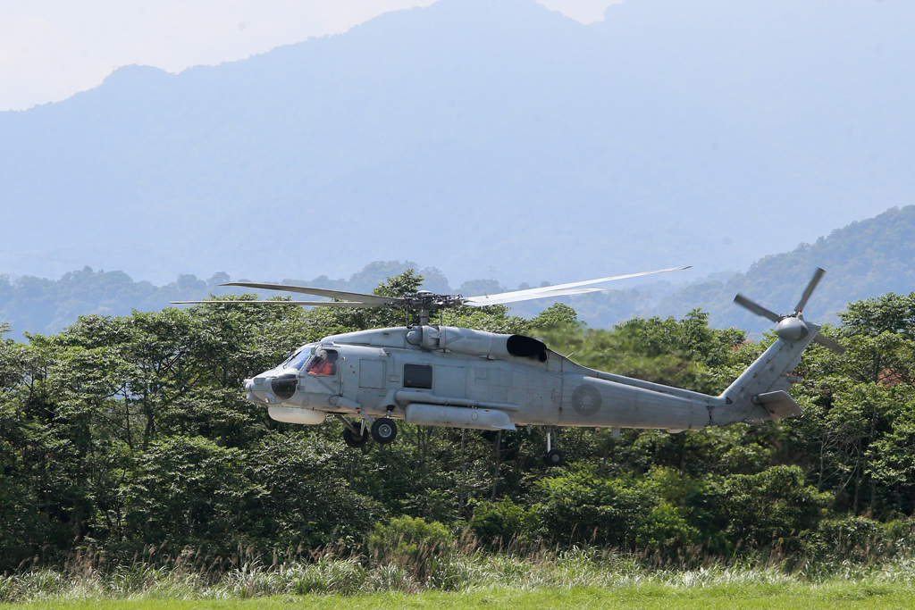 S-70C反潛直升機現蹤綠島掀關注 軍方回應了 - 新聞 - 中時新聞網