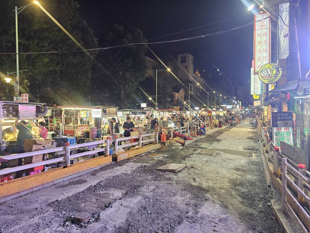 寧夏夜市整修2個月「完工」 遊客到現場見1幕傻眼：騙很大 - 生活 - 中時新聞網