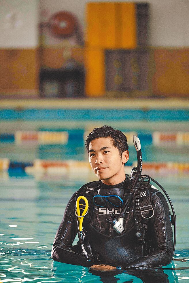 Wanlop RUNGKUMJAD抢帝泰出色 - 华人星光 - 中国时报