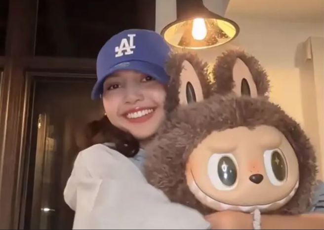 Labubu因Lisa夯遍全球 王彩樺、鍾欣怡也瘋狂癡迷 - 娛樂 - 中時新聞網